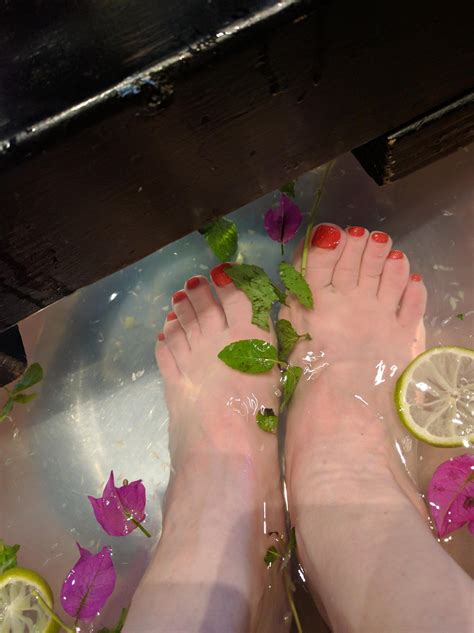 Violet Blues Feet