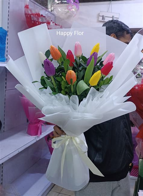Ramo De 11 Tulipanes 💐 Happyflor