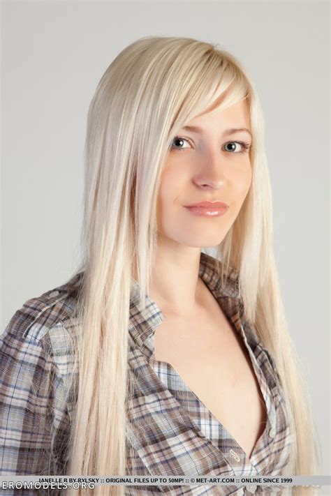 Sexy Naked Young Hairy Russian Women Nipples Naked Girls