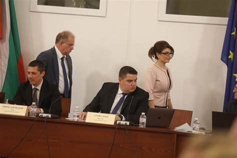 На второ четене правната комисия прие механизма за контрол на главния прокурор