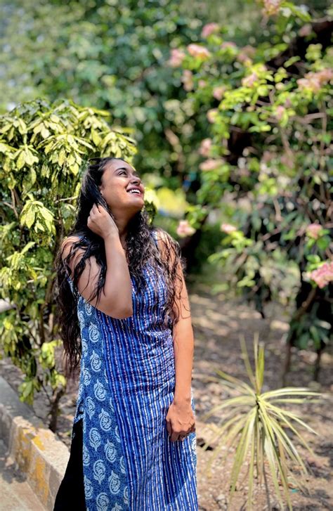 একটি চিঠি হতে অন্য চিঠির দূরত্ব বেড়েছে কেবল একটি গাছ হতে অন্য দূরত্ব