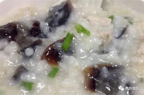 分享皮蛋瘦肉粥的简单做法，营养美味又解馋，孩子爱吃的早餐辅食里脊肉美食笔者