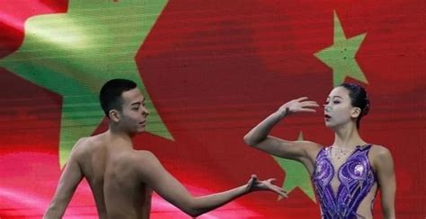 中国搭档程文涛、石浩玙夺得花游世界杯首站混双项目冠军！腾讯新闻