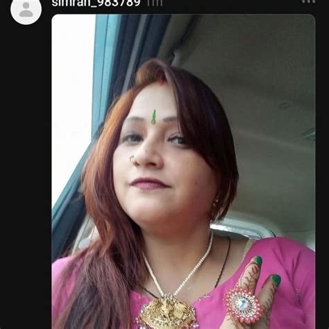 Simran Agrawal Simran983789 • Threads Say More