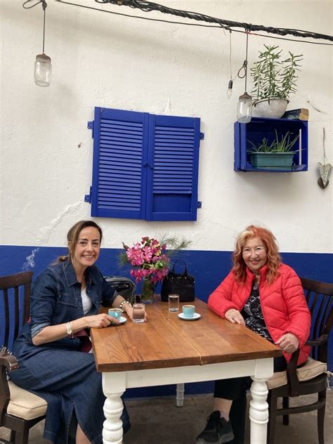 Büyülü Ve Gerçek Nazlı Eray Bodrumania