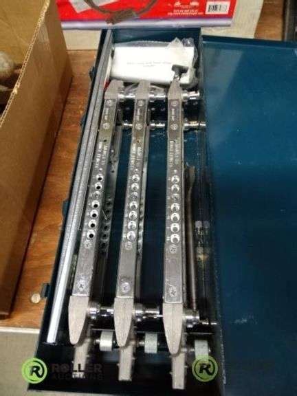 Bosch 83037 Door And Jamb Hinge Template Roller Auctions