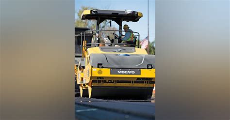 Intelligent Compaction Technology Boosts Bottom Line Grading And Excavating