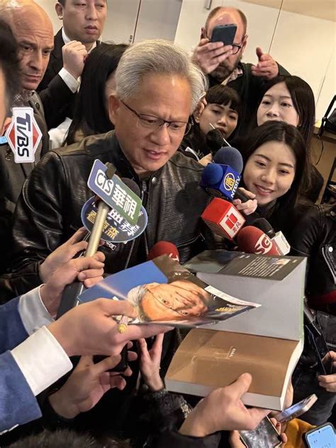 輝達黃仁勳傳12日提早抵台！演講前先會晤台積電等供應鏈 再現兆元宴