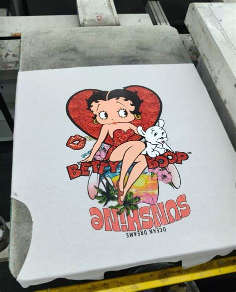 Screen Print Water Based Ink Vs Plastisol Ink Whats The Best