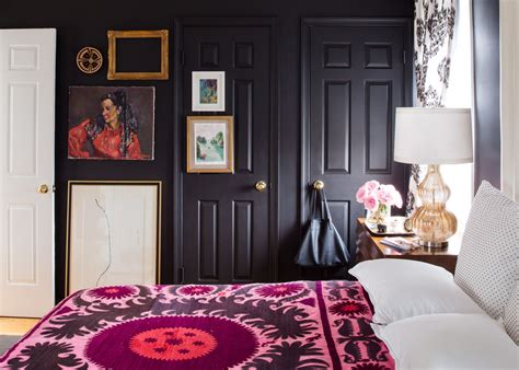 Gothic Style Decorate Your Bedroom Ways