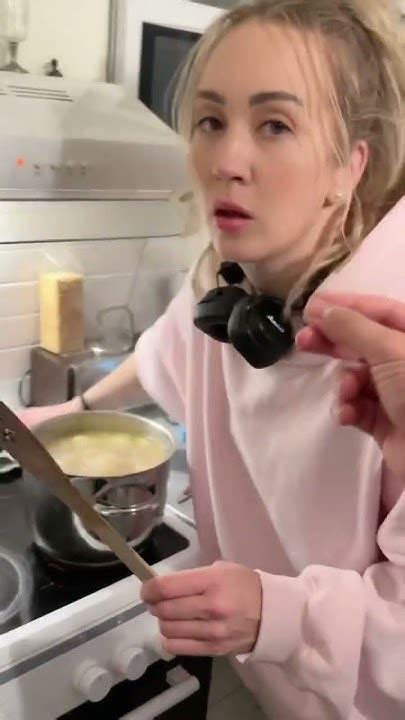 تلي 🤣 علي و مينا Youtube