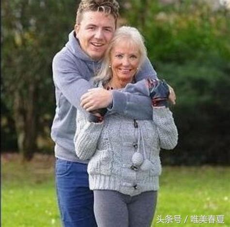 鏡頭下：一對年齡相差39歲老妻少夫的6張「私下」生活照 每日頭條