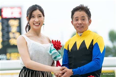 岩田康誠の写真一覧 競馬ラボ