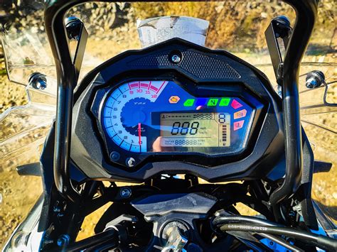 Benelli TRK 502X Prova Su Strada Come Va Opinioni E Prezzo