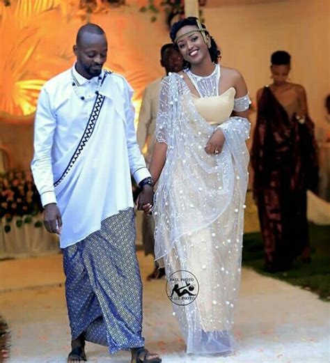 Rwandan Couple In Mushanana Traditional Attire Clipkulture Clipkulture