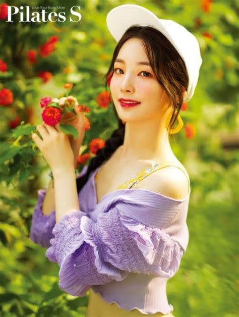 韓國女團rocket Punch最新雜誌寫真曝光