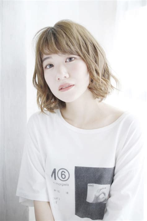 フェミニンテイストグレージュボブ｜ヘアカタログ詳細｜川口で注目の髪質改善美容室anyhow（エニーハウ）縮毛矯正とイルミナカラーが上手な美容室