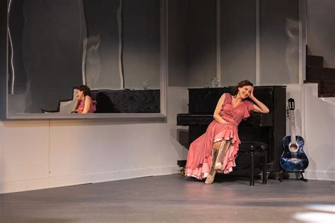 Nada Šargin Nora Je Opomena Za ženski Rod