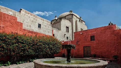 Monasterio de Santa Catalina Perú Travel