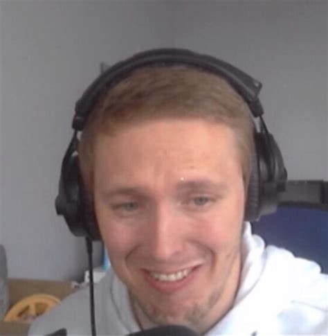 Dont Worry Guys I Fixed Him Scrolller