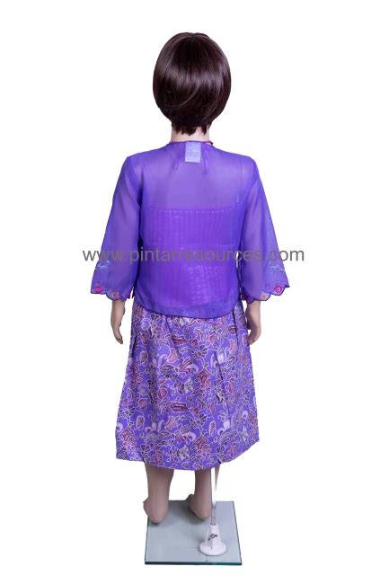 Ps1704 1 Nyonya Kebaya Malay Girl Costume 3 Colours Pintar Resources