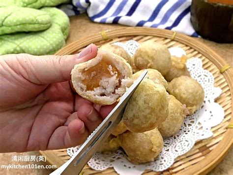 Deep Fried Taro Paste Nian Gao Balls