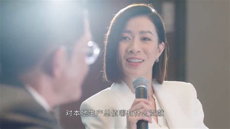 新聞女王丨率先逐格睇佘詩曼吊帶裙激戰何廣沛！被追吻香肩滑頸 互動曖昧雙耳通紅 事事如意生活網站