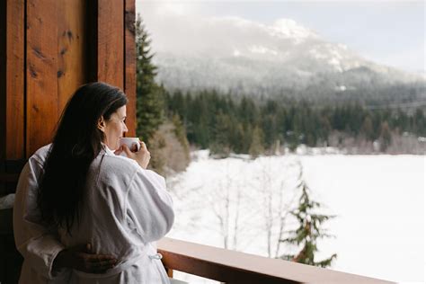 Nita Lake Lodge Whistler Hotels Whistler Reservations