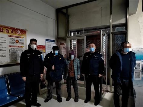 【警营暖心事】冰城公安让这个冬天温暖如春老人家属警车