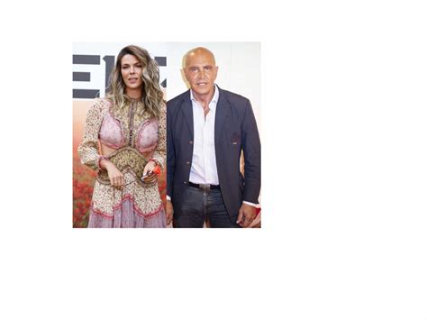 Kiko Y Laura Matamoros Muy Unidos Tras Su Llegada De Supervivientes