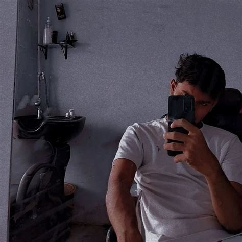 Mohd Suhail Suhailll 0009 • Threads Say More