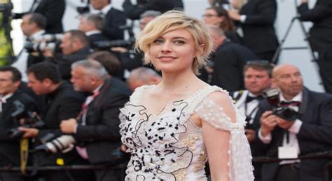 Greta Gerwig Shares New Bts Scene For ‘barbie Revealing New Details