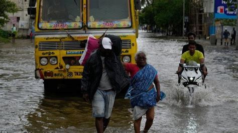 Chennai Rain News School Holiday Today In Tamil Nadu Districts Amid
