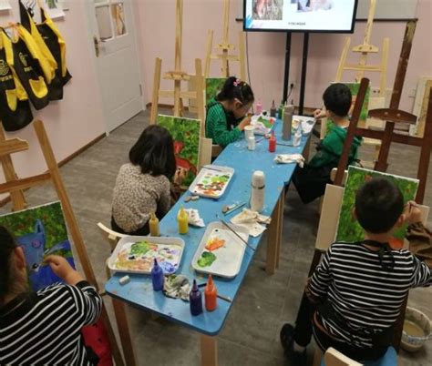 儿童美术课程介绍 儿童绘画 少儿 大山谷图库