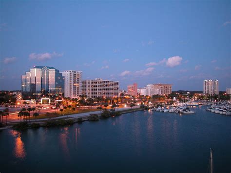 Harbor View In Sarasota Condos For Sale At 226 Golden Gate Pt