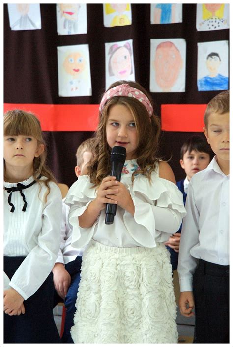 Pasowanie na ucznia PUBLICZNA SZKOŁA PODSTAWOWA NR 2 W RUDNIKU NAD SANEM