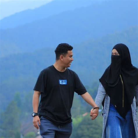 Selina Azlina Selina Azlina Threads Say More