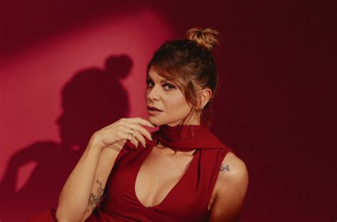 Si Mette Male Alessandra Amoroso Radio Studio Centrale
