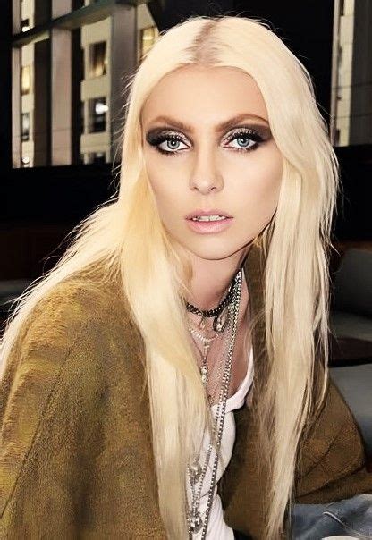 Taylor Momsen En 2025