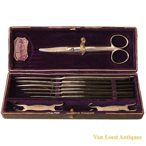 Post Mortem Set Cased By Dröll Of Mannheim Fleaglass