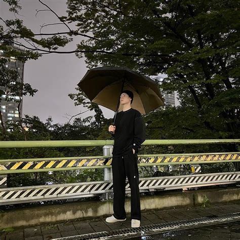 Pin By ⋆˚🦋༘⋆ On Bae Hyun Sung⛹️ Korean Actors Patio Umbrella Actors