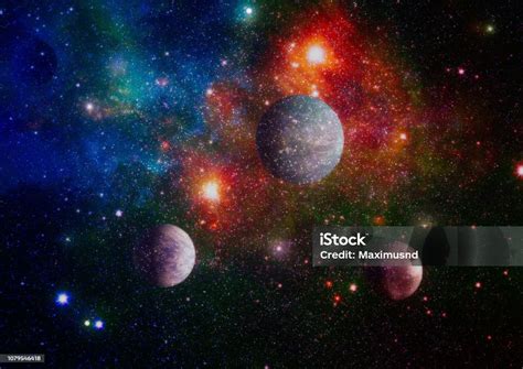 고품질 공간 배경입니다 초신성 폭발입니다 밝은 별 성운 먼 갤럭시입니다 추상 이미지입니다 Nasa에서 제공 하는이 이미지의 요소입니다 0명에 대한 스톡 사진 및 기타 이미지