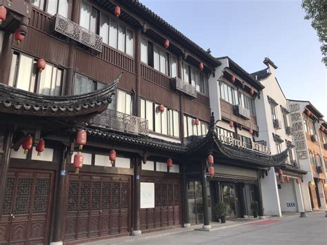 2023梅里古镇游玩攻略因为路过不好评说，但是住的 【去哪儿攻略】