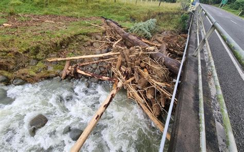Photo Essay Cyclone Gabrielles Aftermath In Hawkes Bay Rnz News