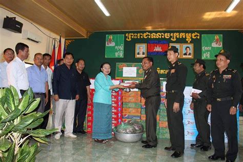 លោកជំទាវ អ៊ូ វ័ឌី ក្រសួងរៀបចំដែនដី នគរូបនីយកម្ម និងសំណង់