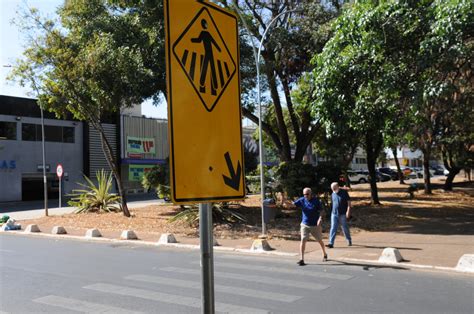 Ciclista atropelado em faixa de pedestres será indenizado Jornal de