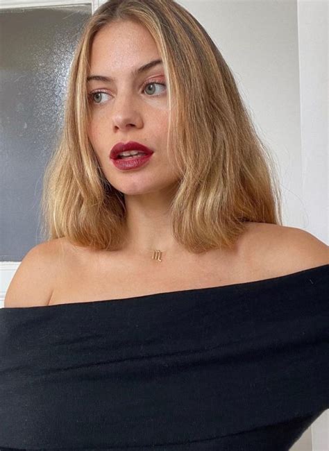 5 Most Popular French Lip Colors Parisians Love 2025