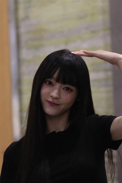 연예인 데일리룩 취향따라 갈린다는 오마이걸 유아 현재 활동 머리 Daum 카페