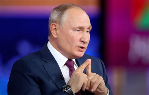 Прямая линия с Путиным и его пресс конференция пройдут в совмещенном