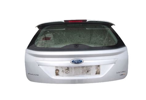 KLAPA BAGAŻNIKA FORD FOCUS MK2 LIFT HB SREBRNA КРИШКА БАГАЖНИКА FORD
